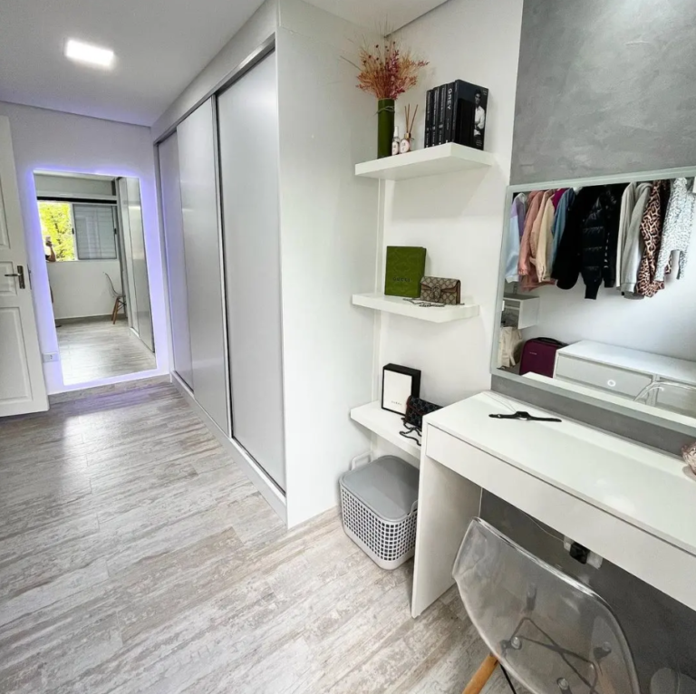 Guarda roupa para apartamento pequeno: como escolher o seu?